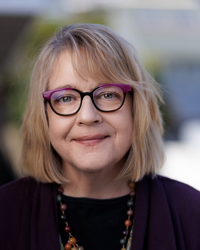 Novels Alive | 3.5-STAR REVIEW: FINAL CUT by Marjorie McCown